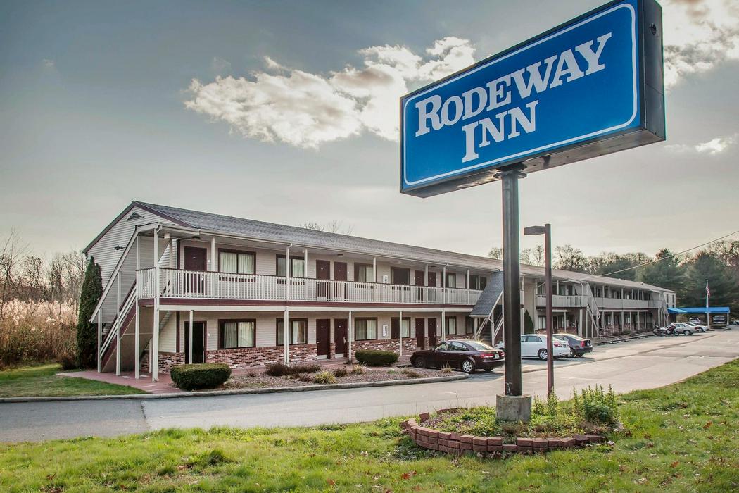 Rodeway Inn - Hotel Deals